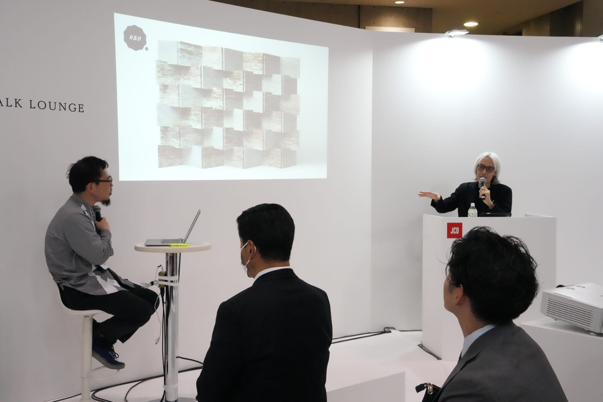 【Vol.6】「注目される空間デザイナー33人展/U45」JCD TALK LOUNGE 成富 法仁×小坂 竜 ｜SEMBA CONNECT! ｜株式会社船場 - SEMBA CORPORATION